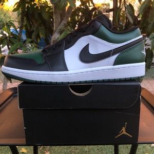 Jordan | Shoes | Air Jordan Low Green Toe Size 65y | Poshmark